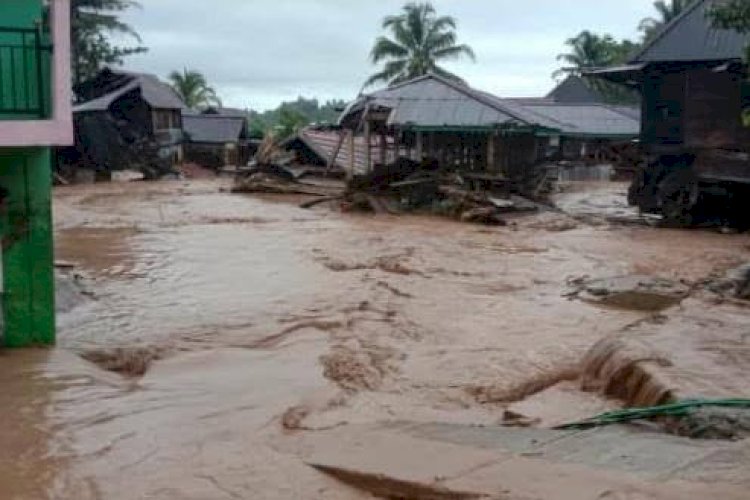 Lima Daerah Di Sumsel Diprakirakan Hujan Deras Bmkg Waspadai Banjir