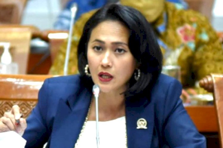 Komisi I DPR RI Soal Evaluasi Jajaran TNI: Konteks Evaluasi yang ... Komisi I DPR RI Soal Evaluasi Jajaran TNI: Konteks Evaluasi yang ...